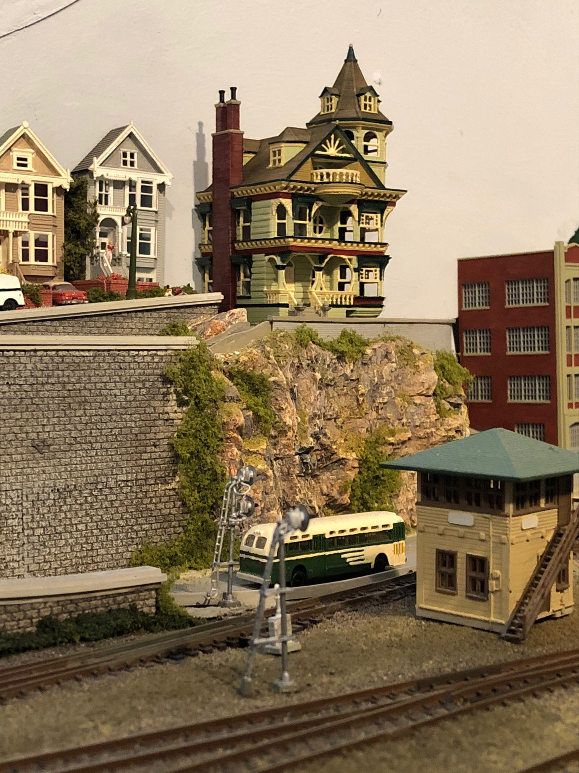 Gold Rush Bay Victorian Train Miniatures HO Scale