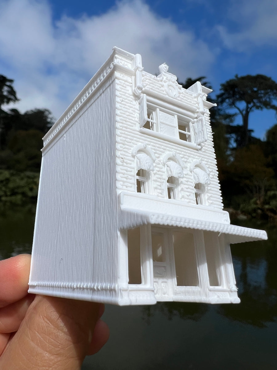 Small N-Scale Miniature Main Street Antique Shop 1:160 – Gold Rush Bay