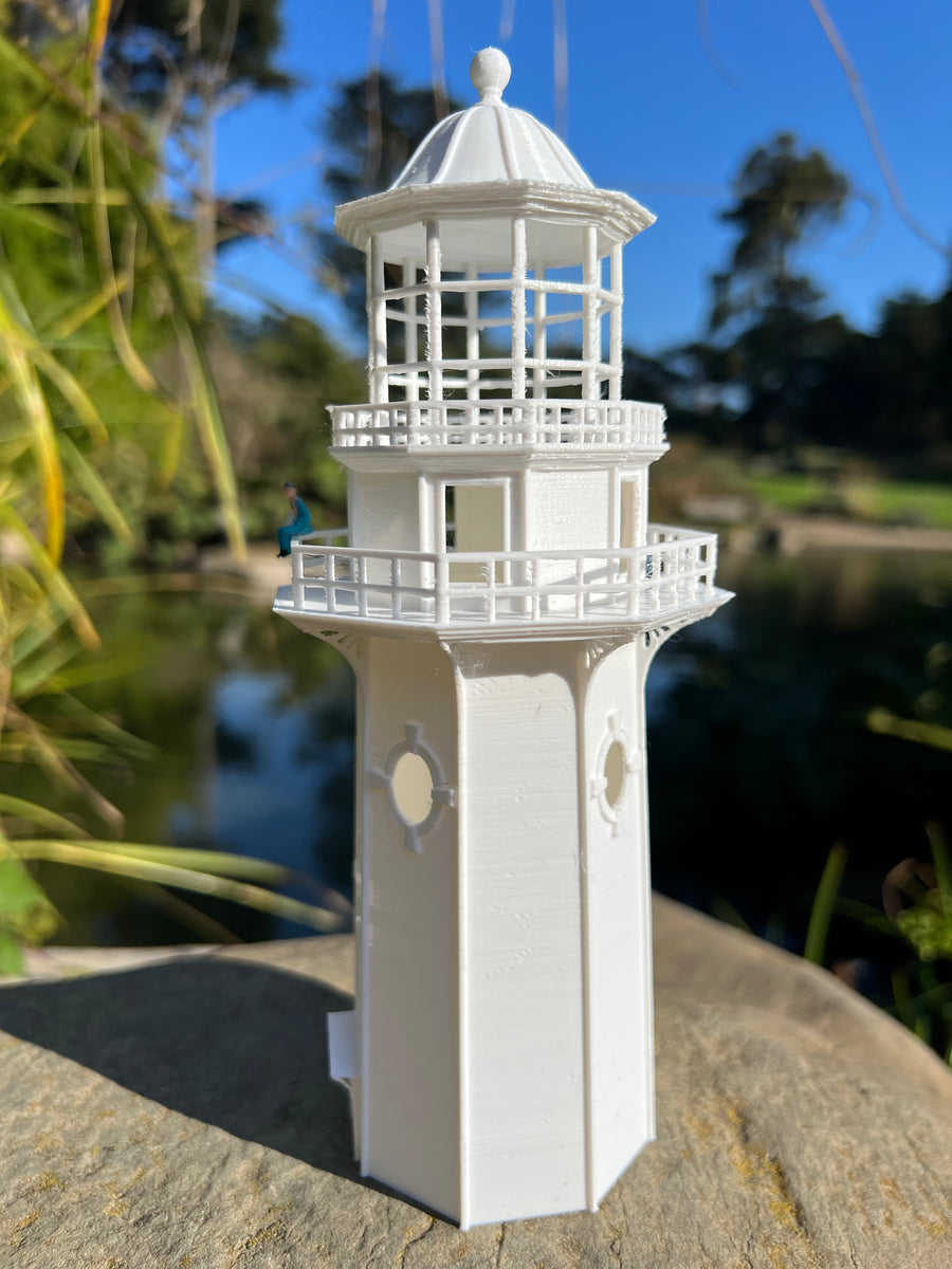 HO Scale Miniature Victorian Lighthouse Tower 1:87 White – Gold Rush Bay